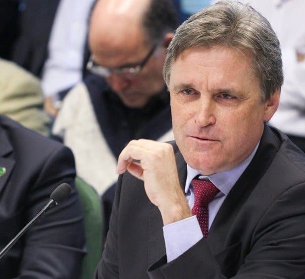 Coluna: A promessa de Colombo